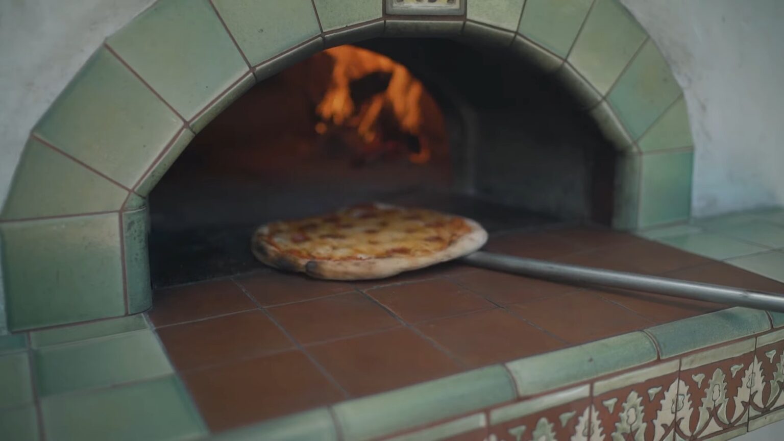 Baking Pizza With a Stone Oven - Uncle Als Pizza