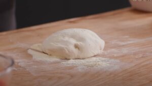 How to Master the Perfect Calzone: Fold and Fill Like a Pro